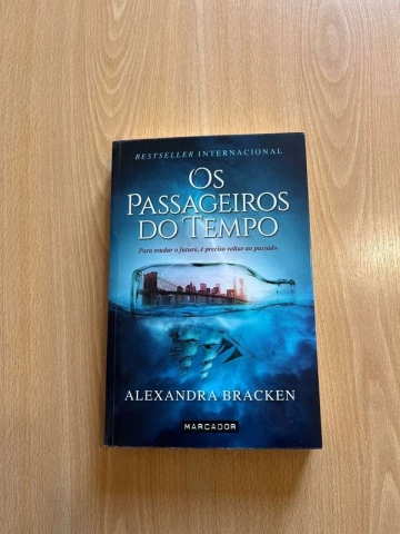 Os passageiros do tempo | Trade Stories